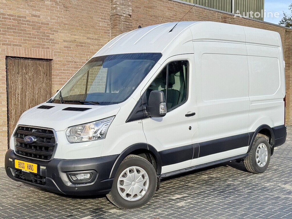 Ford Transit minibus furgon