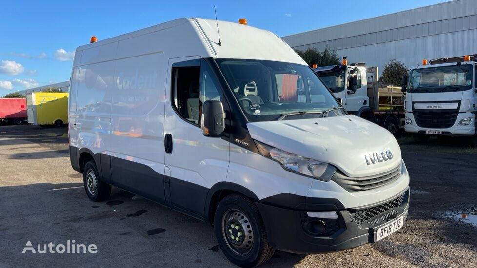 Prodaje se IVECO DAILY 35-120 minibus furgon na aukciji