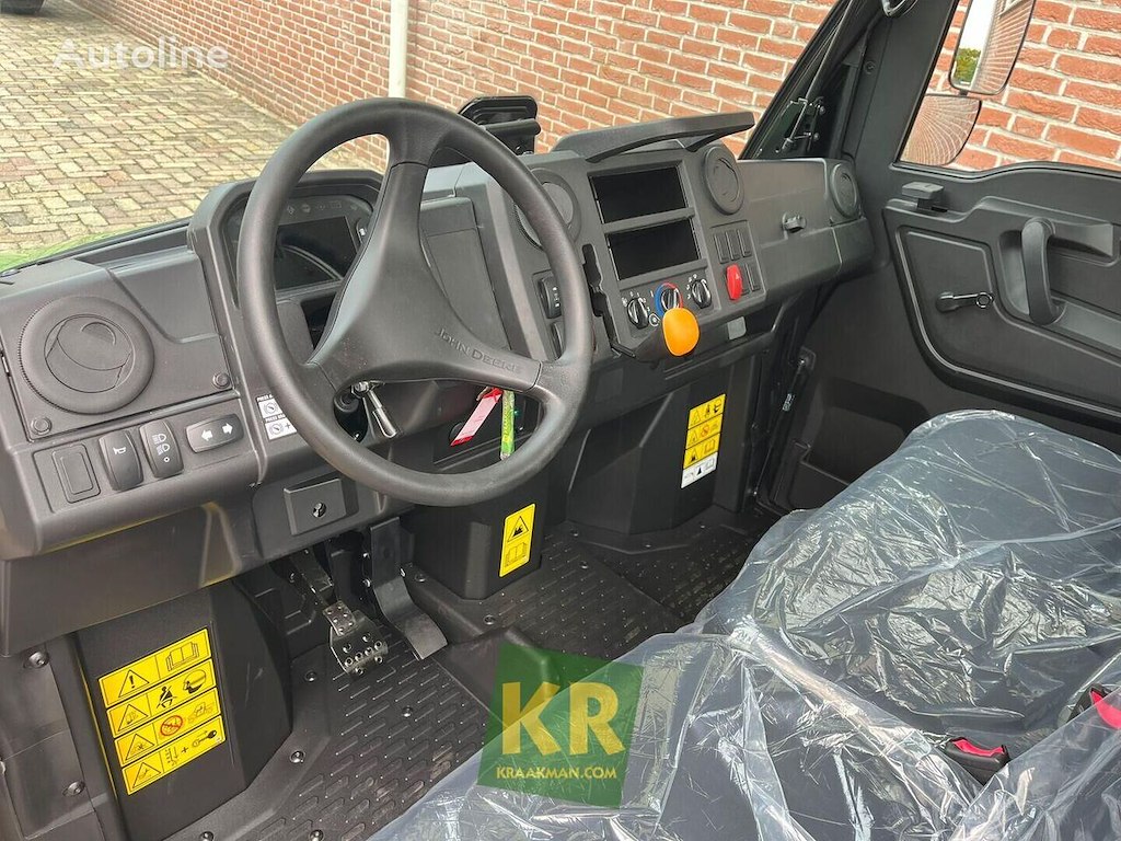 Novi John Deere XUV865M UTV