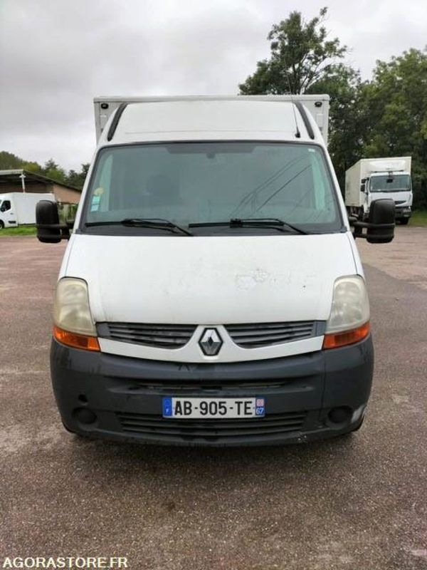 Prodaje se Renault MASTER kamion furgon < 3.5t na aukciji