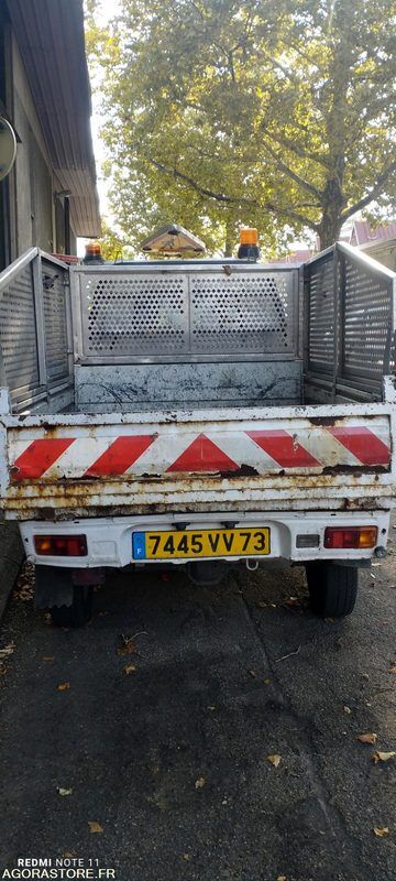 Prodaje se Piaggio PORTER kamion kiper < 3.5t na aukciji