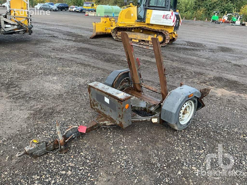 Prodaje se Mecalac S/A Pedestrian Roller prikolicu za građevinske strojeve na aukciji