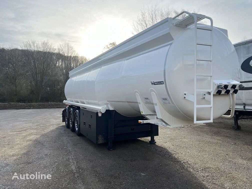 Nova Willig 35000 Ltr., 5 Kammern, ADR, SAF poluprikolica autocisterna