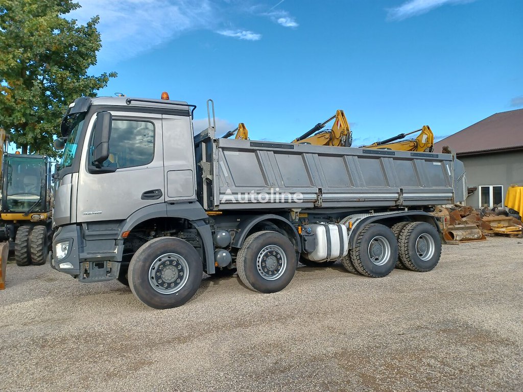 Mercedes-Benz Arocs 3246 8x4 kiper