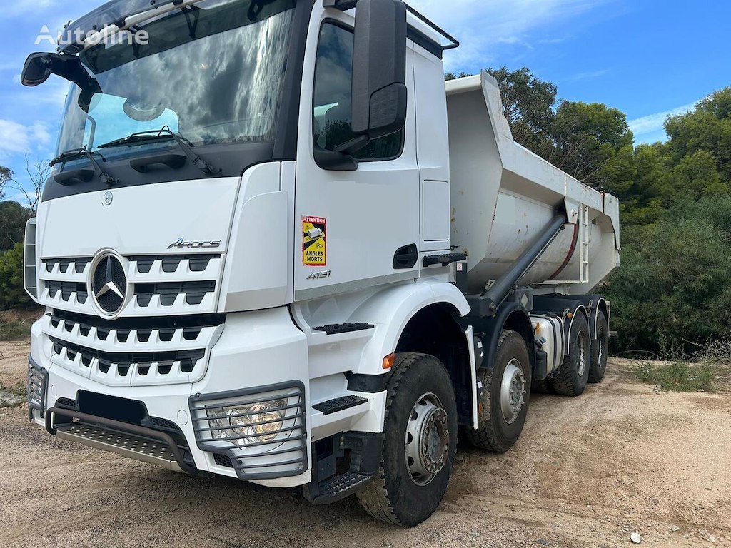 Mercedes-Benz Arocs 4151 kiper