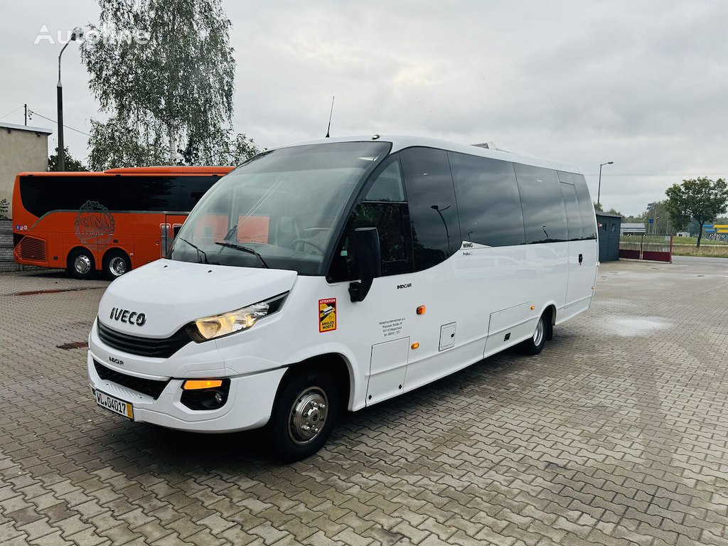 IVECO Wing rosero rapido z Niemiec turistički autobus