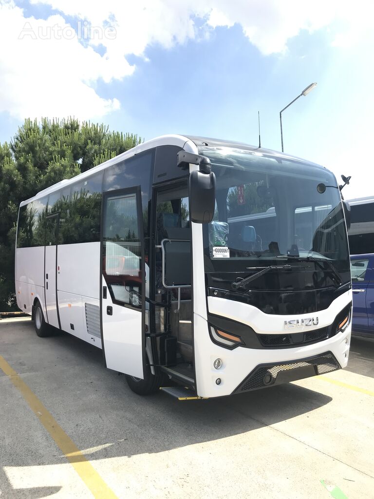 Novi Isuzu 2 units Grand Toro A/T NEW Tourist midi bus turistički autobus