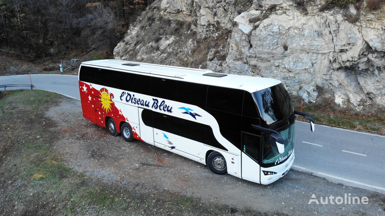 Beulas Jewel turistički autobus