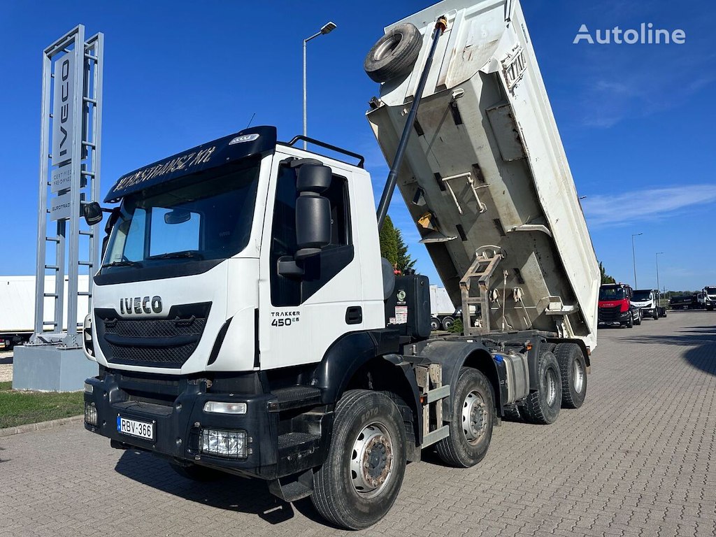 IVECO Trakker 450 kiper