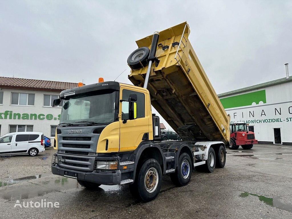 Scania P380CB 8X4 jednostranný vyklápač 18m3, EURO 4, manuál, VIN 519 kiper