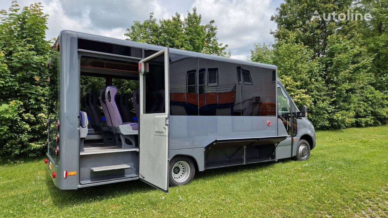 Novi Mercedes-Benz 515/517/519 putnički minibus