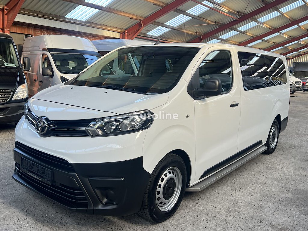 Toyota Verso Shuttle Lang L2 1.5 D-4D 75 kw 9 Sitzer Klima Panoramadach putnički minibus