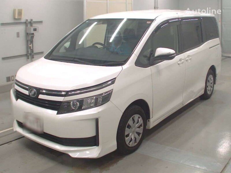 Toyota VOXY minivan