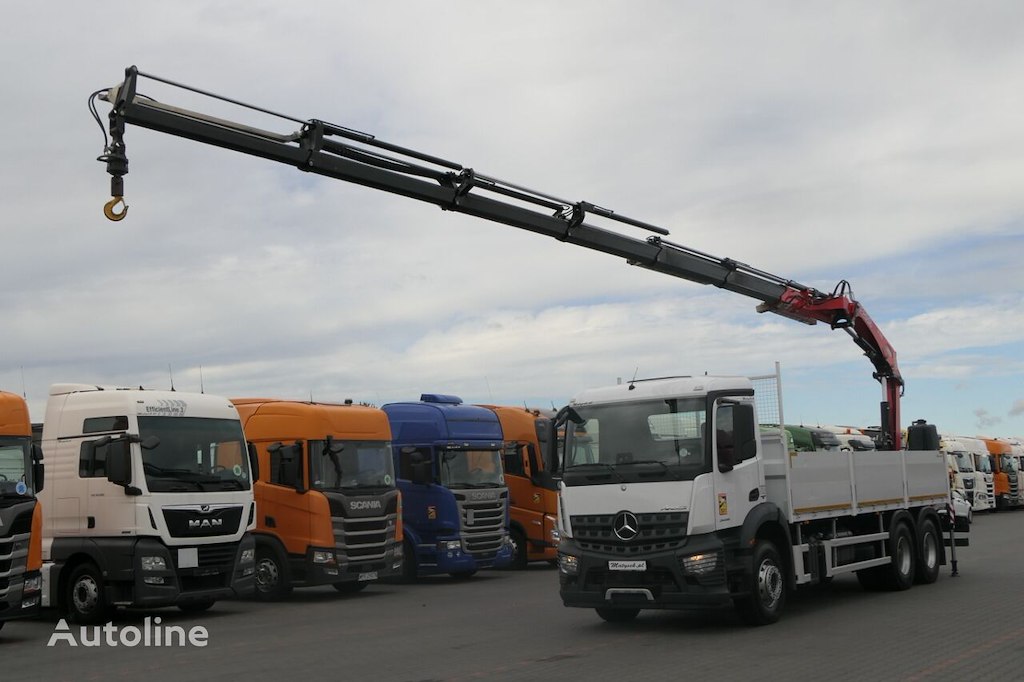 Mercedes-Benz AROCS 2636 kamion s ravnom platformom