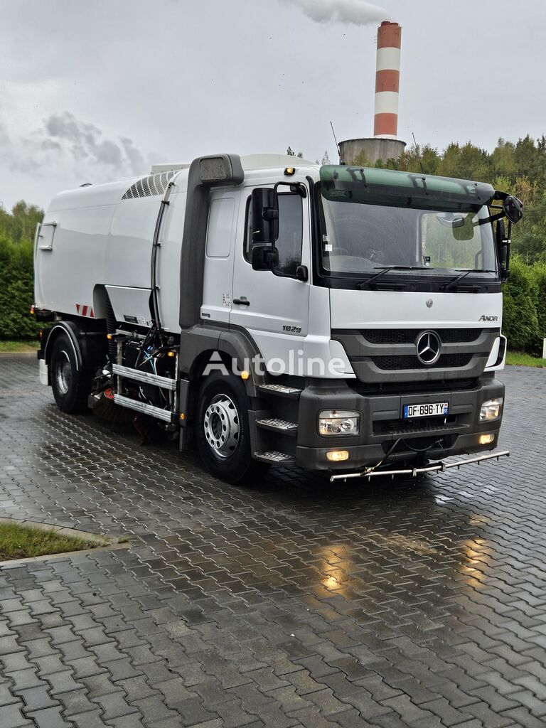 Mercedes-Benz Axor 1829 vozilo za čišćenje ulica