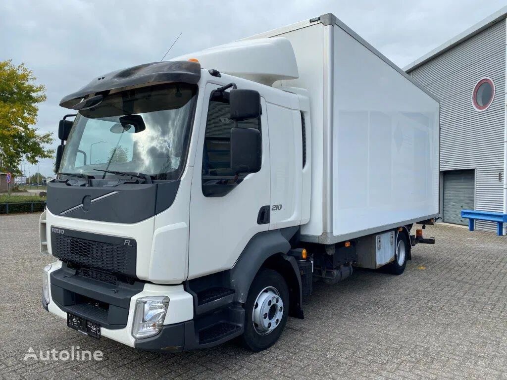 Volvo FL210 / ONLY:299042 KM / CLOSED BOX / PLATFORM 2000 KG / GOOD CO kamion furgon