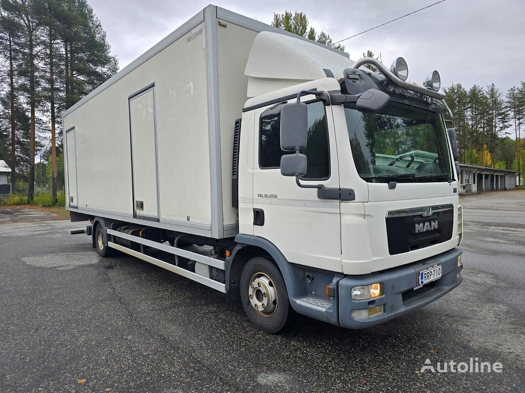 MAN TGL 12.250 kamion furgon