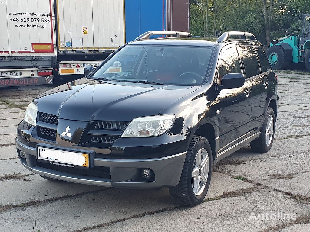 Mitsubishi Outlander4x4 PETROL TOP! terenac