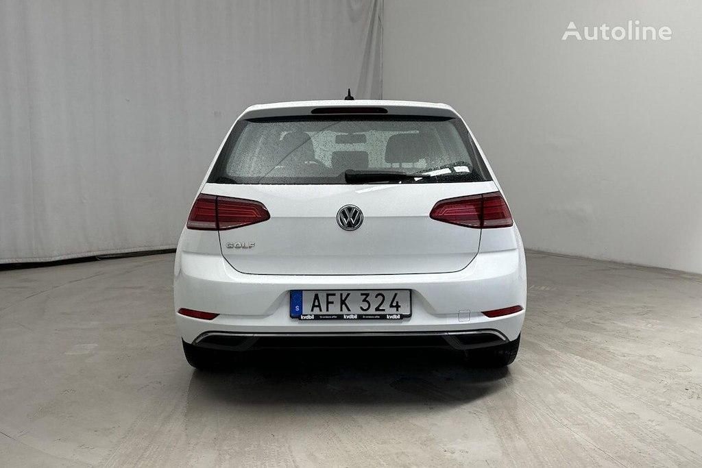 Prodaje se Volkswagen Golf hečbek na aukciji