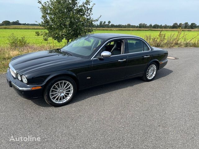 Prodaje se Jaguar N3 - XJ6 27D Executive limuzinu na aukciji