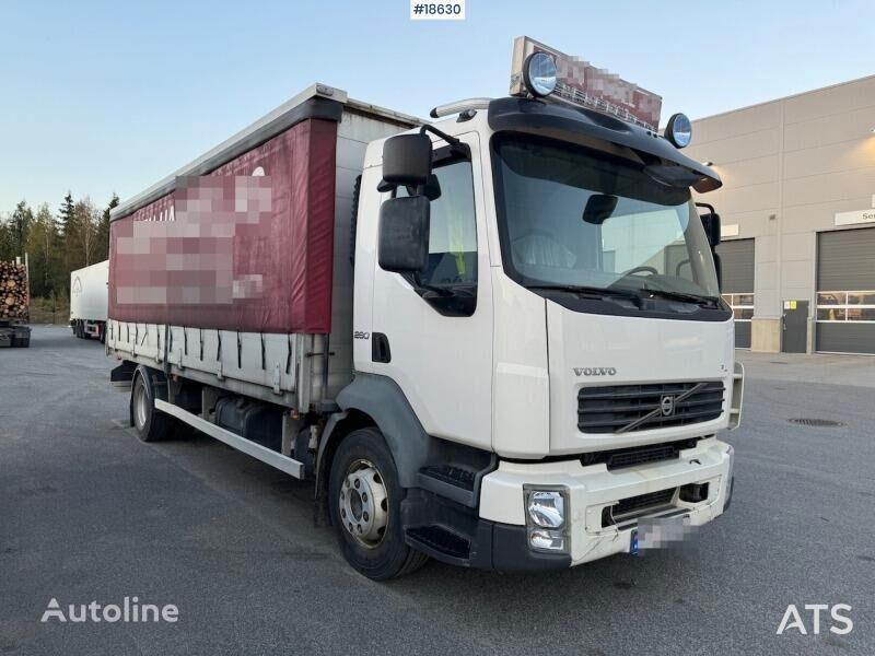 Volvo FL280 kamion s ceradom