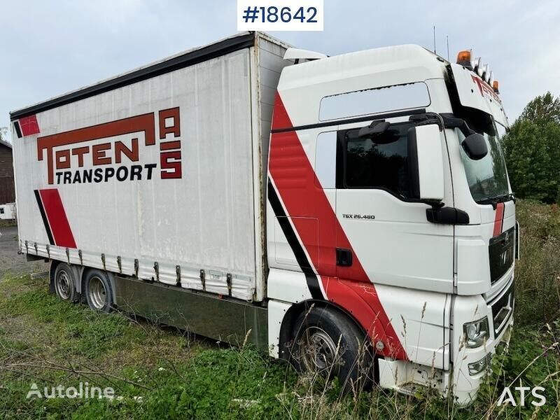 MAN TGX 26.480 kamion sa klizna zavesa cerada