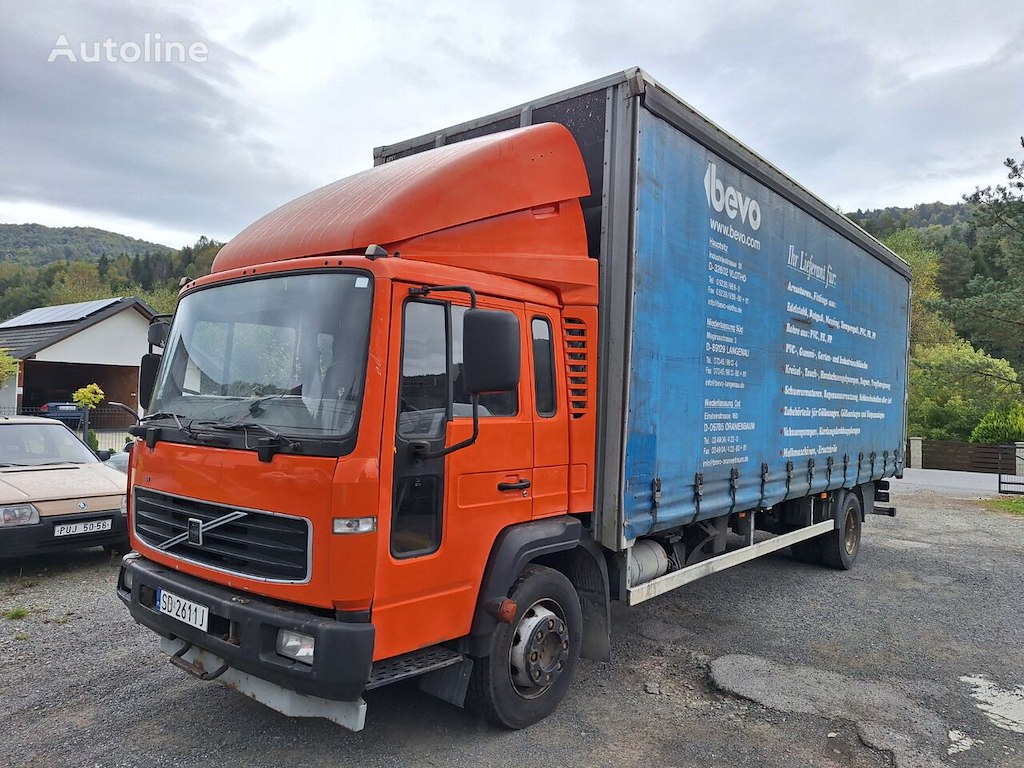 Prodaje se Volvo FL 6 kamion sa kliznom ceradom na aukciji