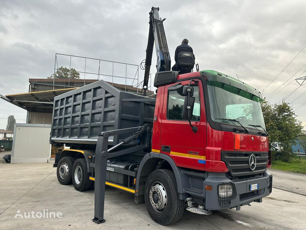 Mercedes-Benz Actros 18 32 kamion za prevoz metalnog otpada