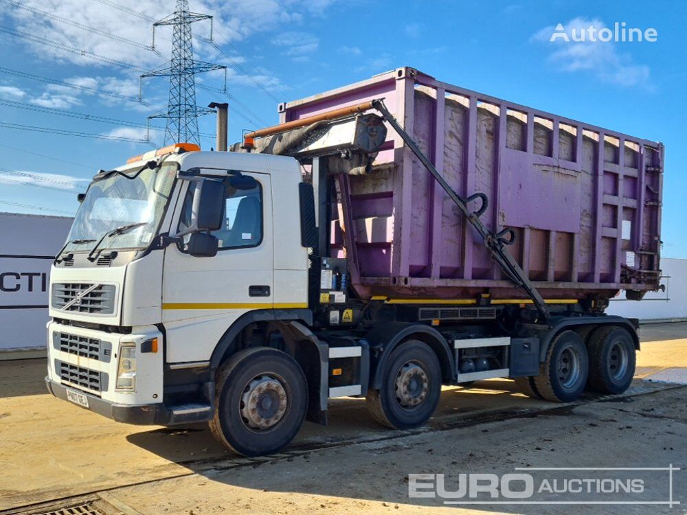 Prodaje se Volvo 2007 Volvo 8x4 Hook Loader Lorry, RORO Skip, Reverse Camera, A/C rol kiper sa kukom na aukciji