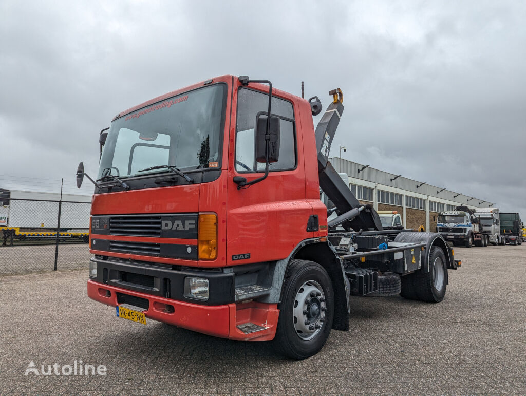 DAF CF65.210 ATi 4x2 Daycab Euro1 - Allisson Automaat - LeeBur Haaka kamion rol kiper