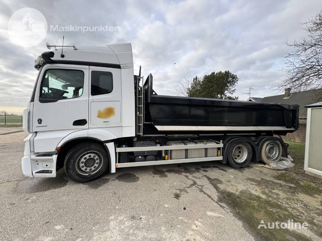 Mercedes-Benz Actros 2553 L kamion rol kiper