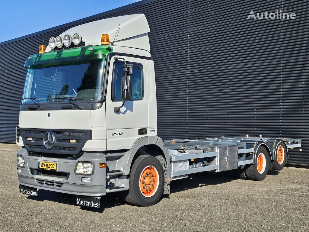 Mercedes-Benz ACTROS 2532 / 6x2*4 / NL TRUCK vozilo za prevoz kontejnera