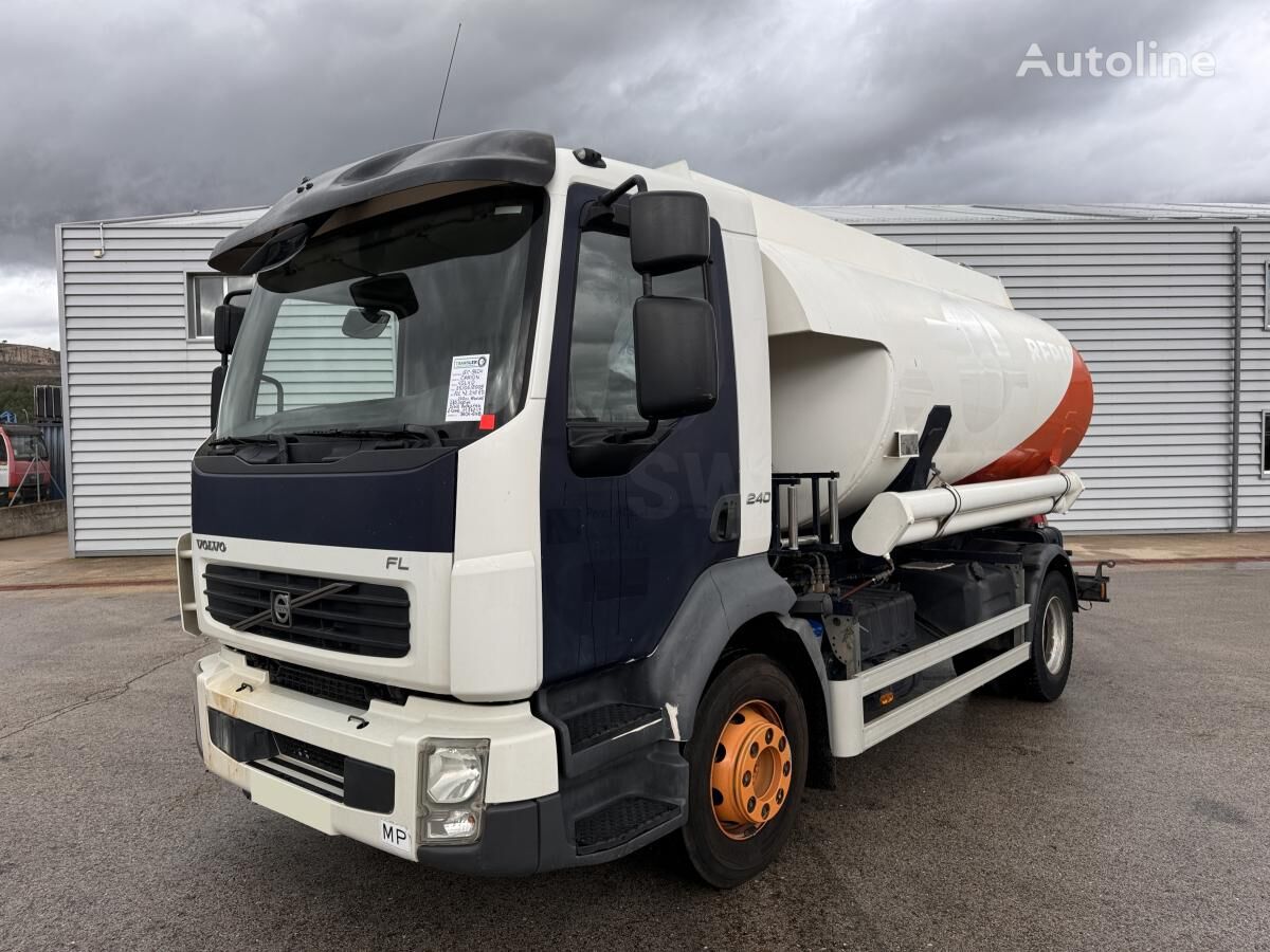 Volvo FL FLL42240 RD autocisterna za gorivo