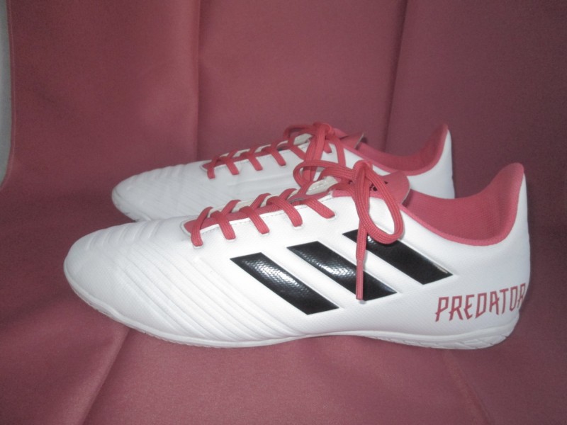 PATIKE ZA FUDBAL "ADIDAS PREDATOR" 46