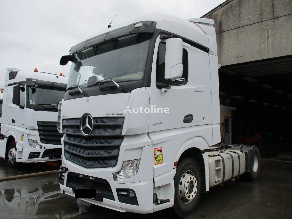 Mercedes-Benz Actros 1945 tegljač