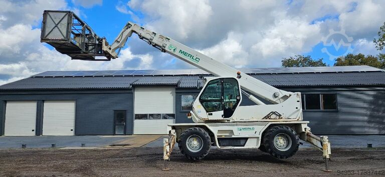 Rotirajući telehandler
Merlo ROTO 45.21mcss