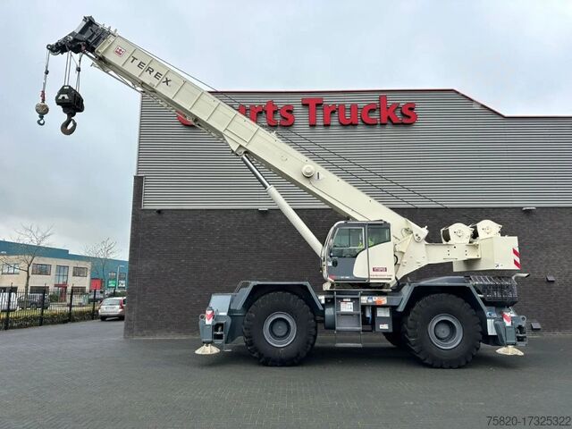 Dizalica sa grubim terenom
Terex RT780 ROUGH TERRAIN CRANE + JIB