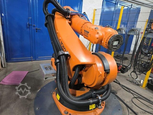 Roboti Industrijski roboti
Kuka KUKA KR150-2 Serie2000