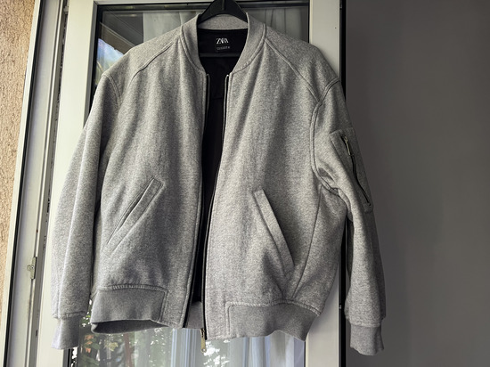 Zara Bomber