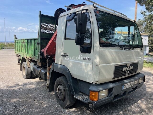 MAN L2000-11.224LC+GRUA kiper