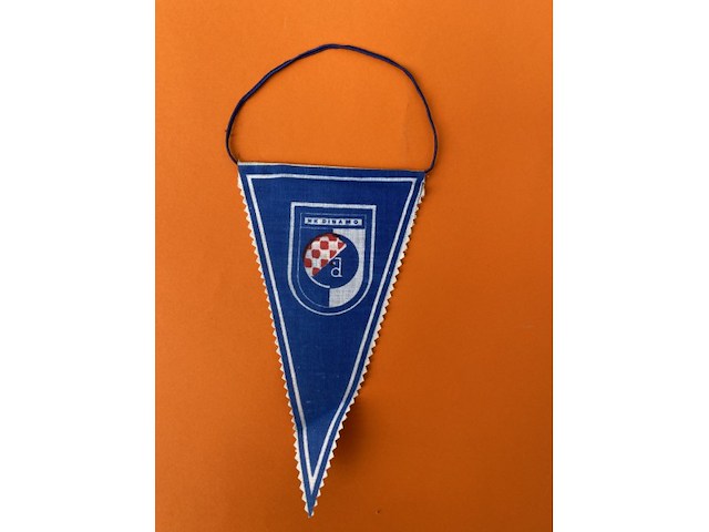 N.K. Dinamo Zagreb 1982 Mala zastavica