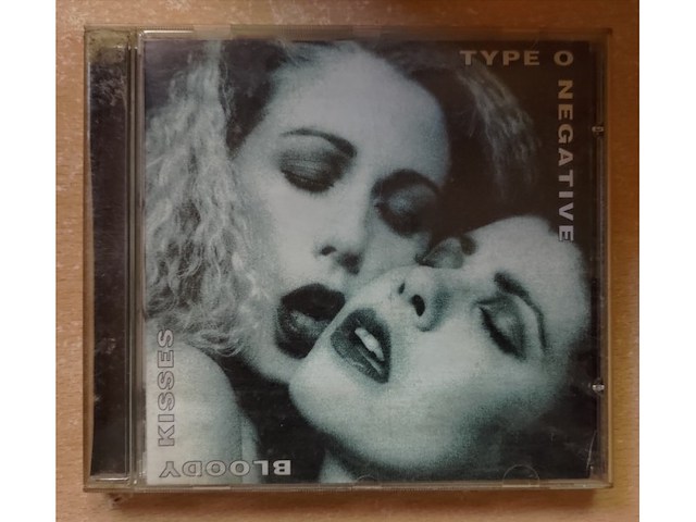 Type O Negative — Bloody Kisses