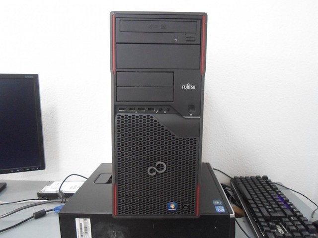 Fujitsu Esprimo P710 E85+ CPU Intel I7-3770/4GB/500GB