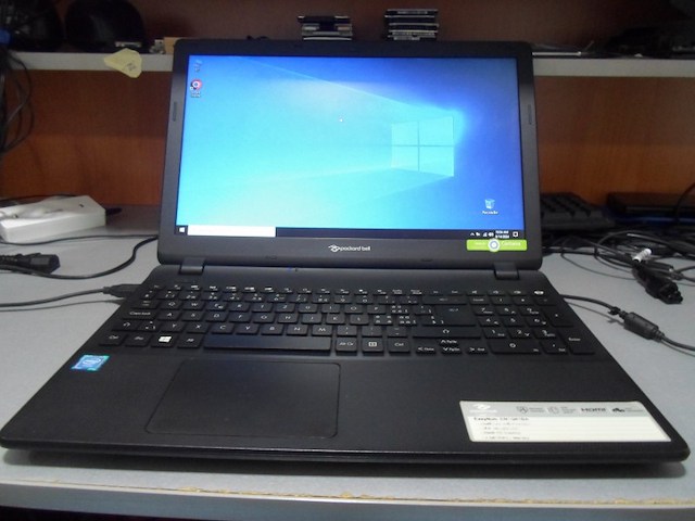 Packard Bell N15W4 za delove