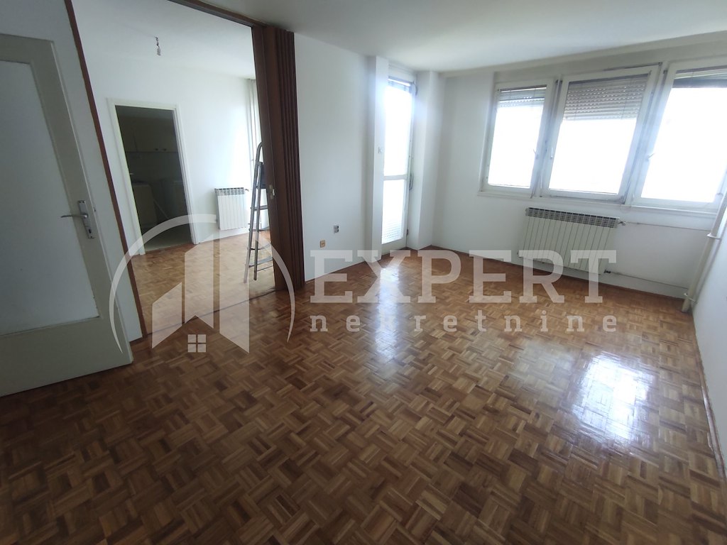 četvorosoban stan, 83 m2, Bulevar Nemanjića, Bulevar Nemanjića ID: i-012512