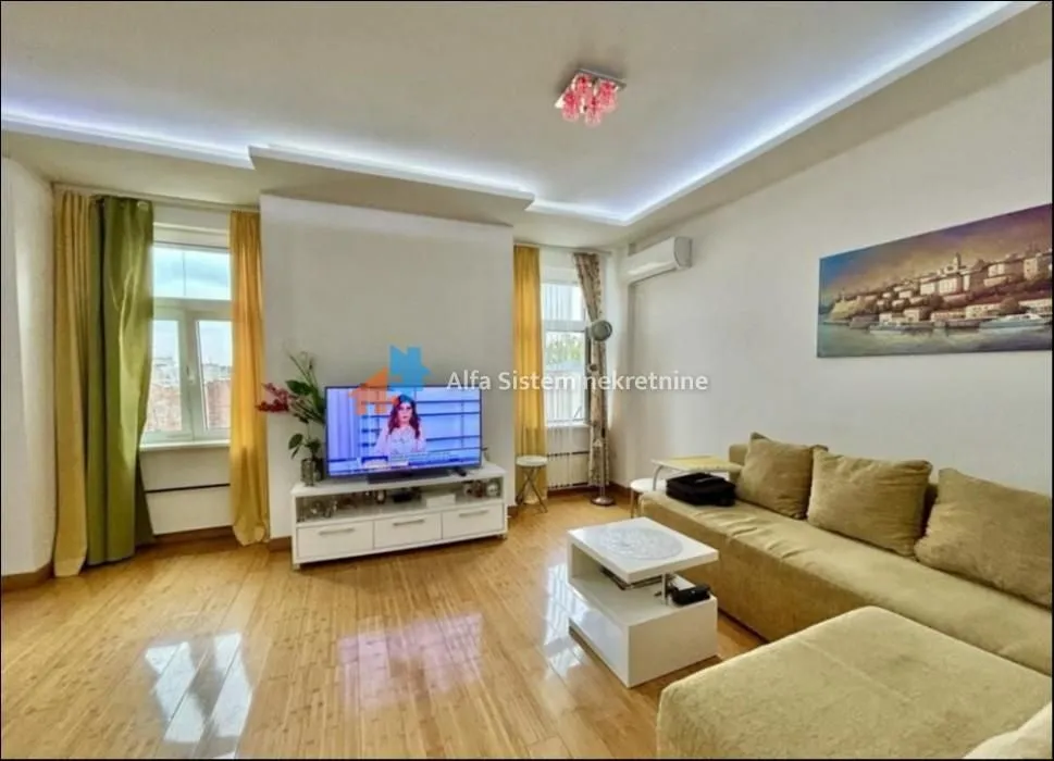 Izdavanje, dvosoban stan, 60m2, Obilićev Venac, Beograd