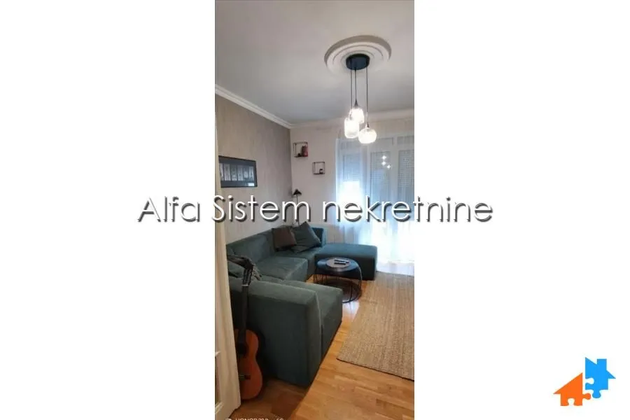 Izdavanje, trosoban stan, 90m2, Stari Grad, Beograd