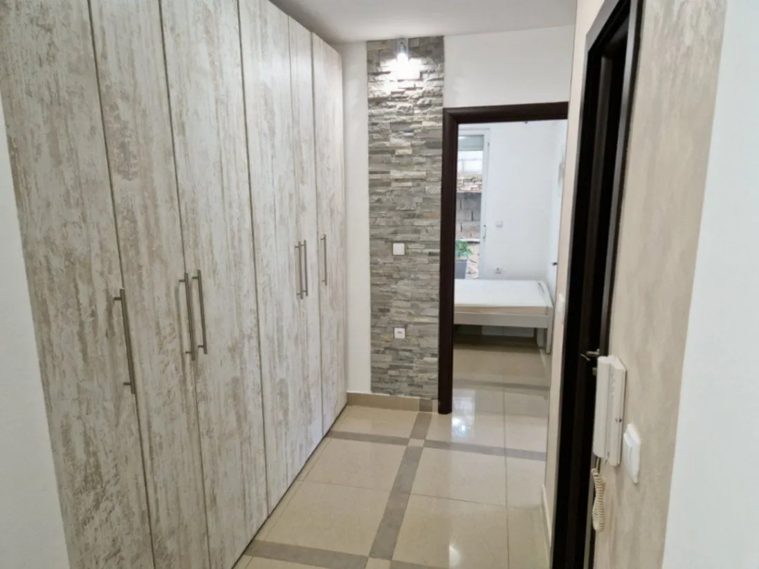 Prodaja, dvosoban stan, 40m2, Mirijevo, Beograd