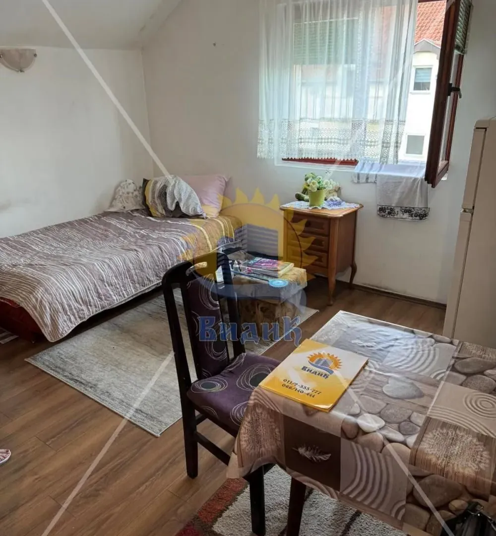 Prodaja, dvosoban stan, 36m2, Kneževac, Beograd