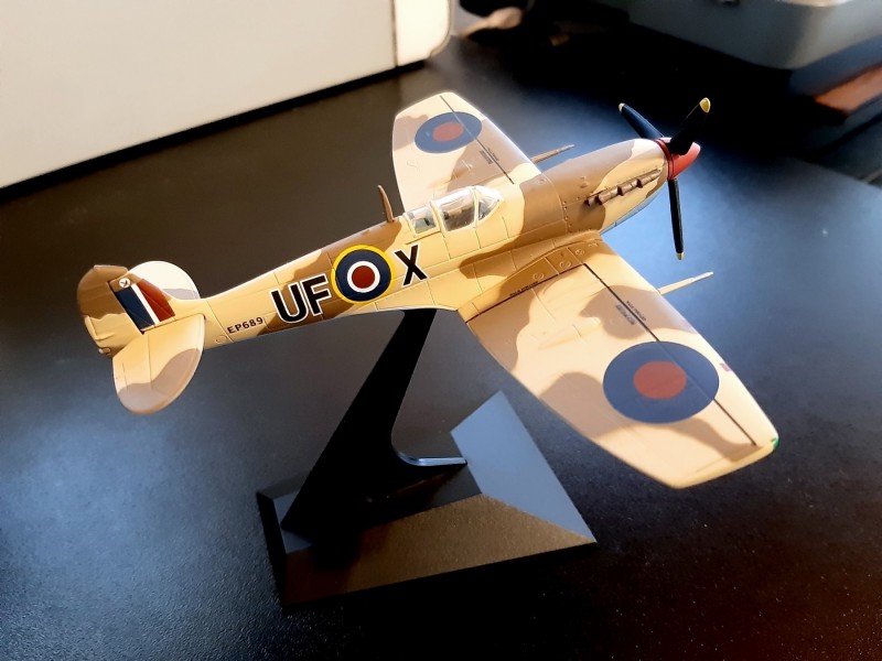 Dragon Models 1/72 Die-Cast Spitfire Mk.Vb Trop (2005)